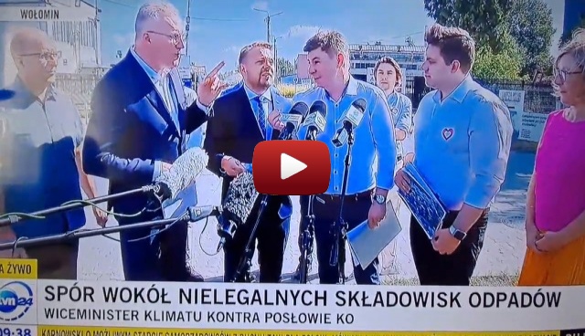 Posel Grabiec popchnięty przez Ozdobę J. na konferencji Platformy ...